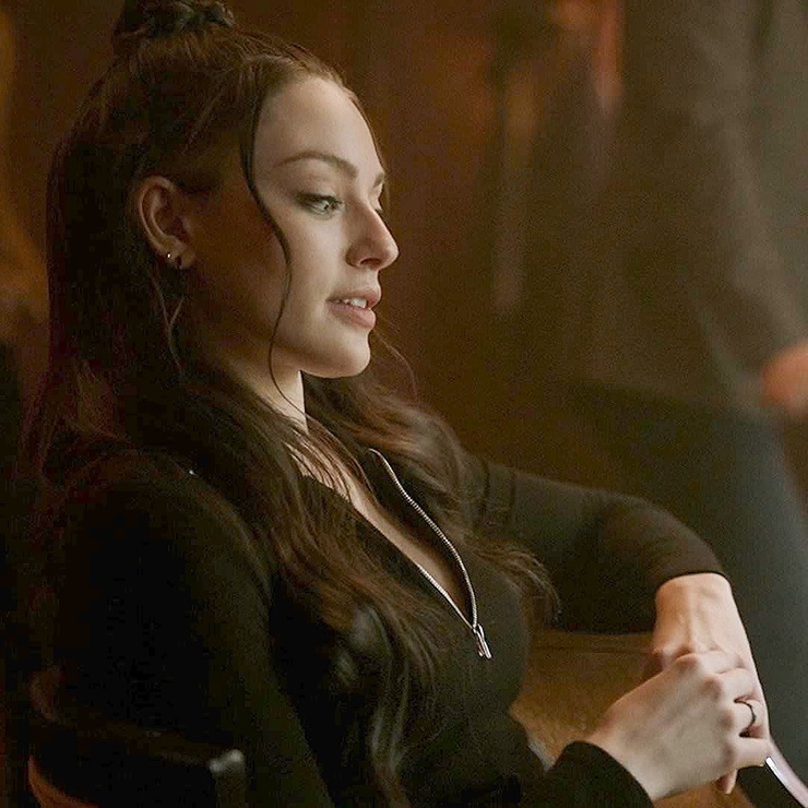 Picture of Danielle Rose Russell