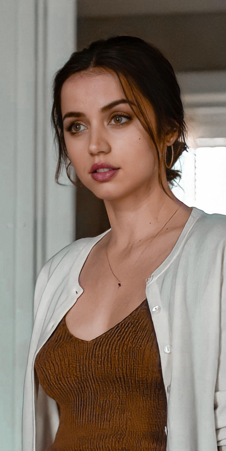 Ana de Armas picture
