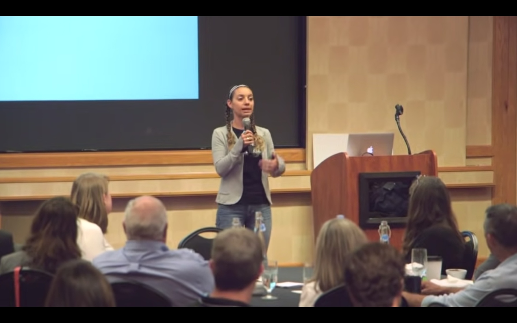 Picture of Liz Miele