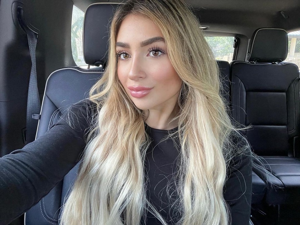 Listal - List the stuff you love! Movies, TV, music, games and books