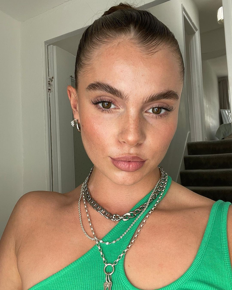 Picture of Joelle Rae