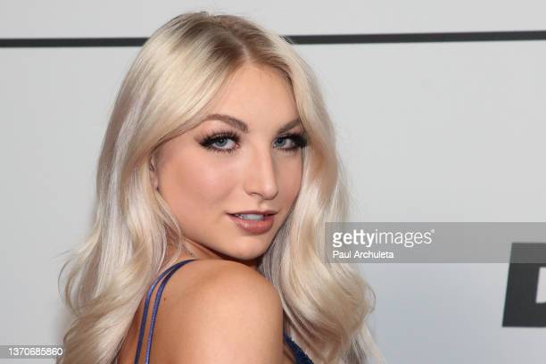 Shayna Holt II picture