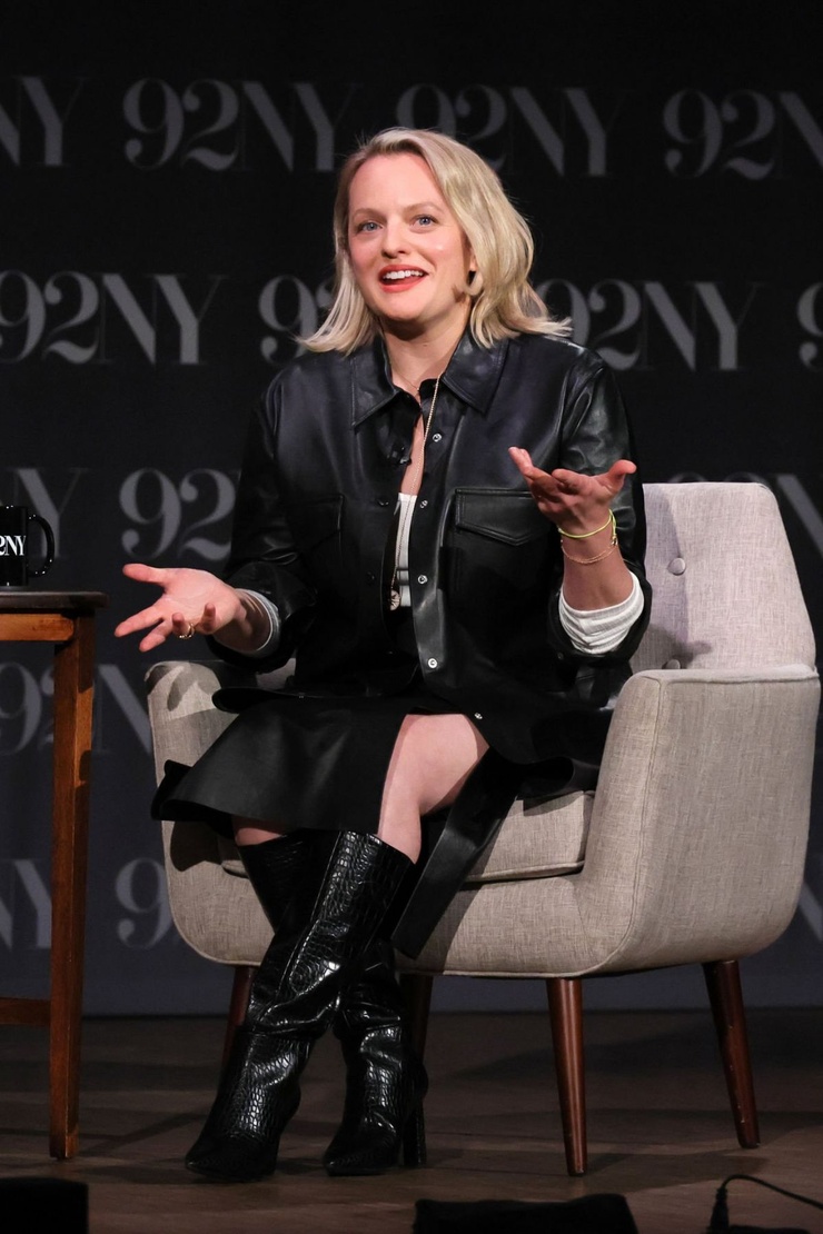 Image of Elisabeth Moss