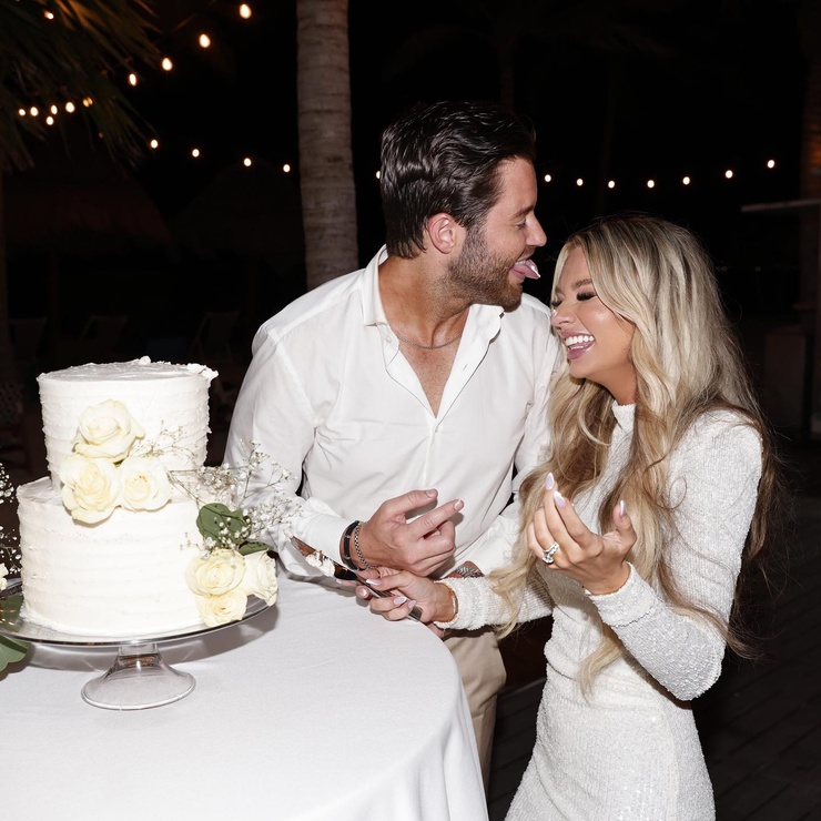 Picture of Alexa Collins