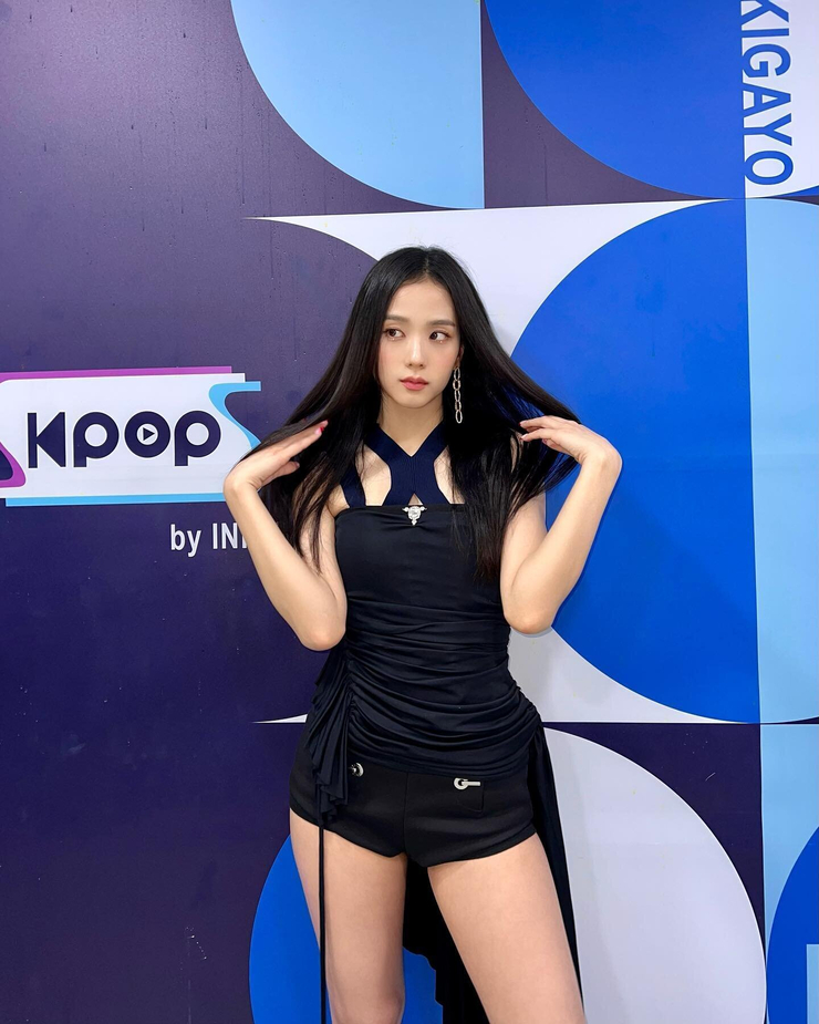Picture of Kim Jisoo