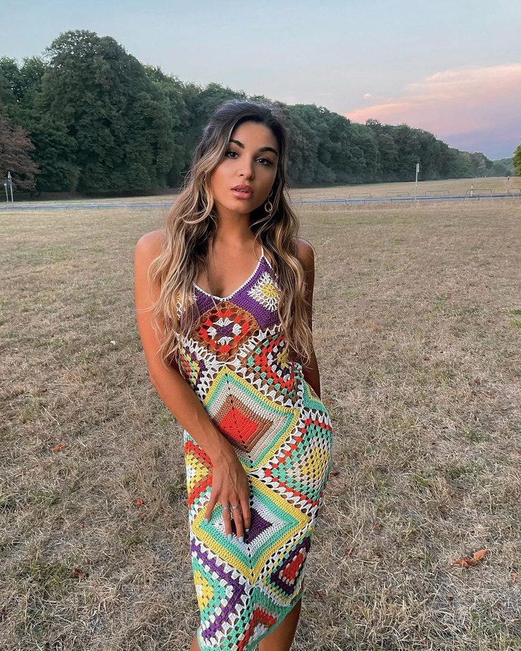 Picture of Melli Netre