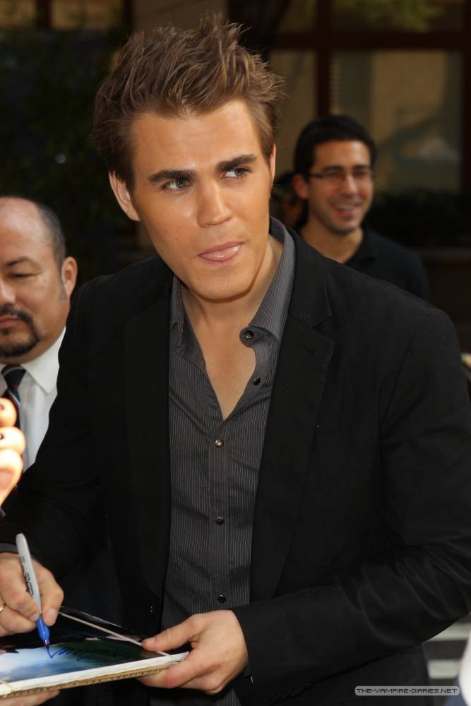 Picture of Paul Wesley