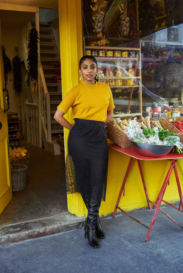 Picture of Charithra Chandran