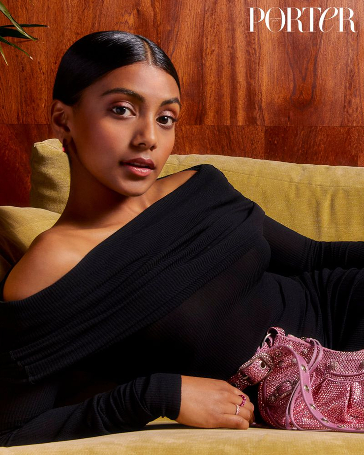 Picture of Charithra Chandran