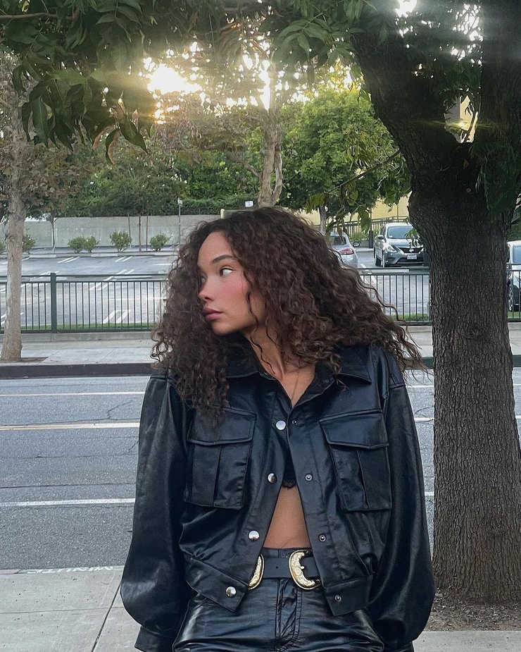 Picture of Ashley Moore (2)