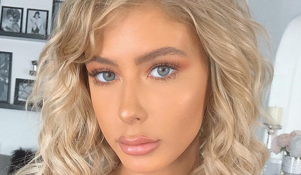 Image of Adrianna Christina.