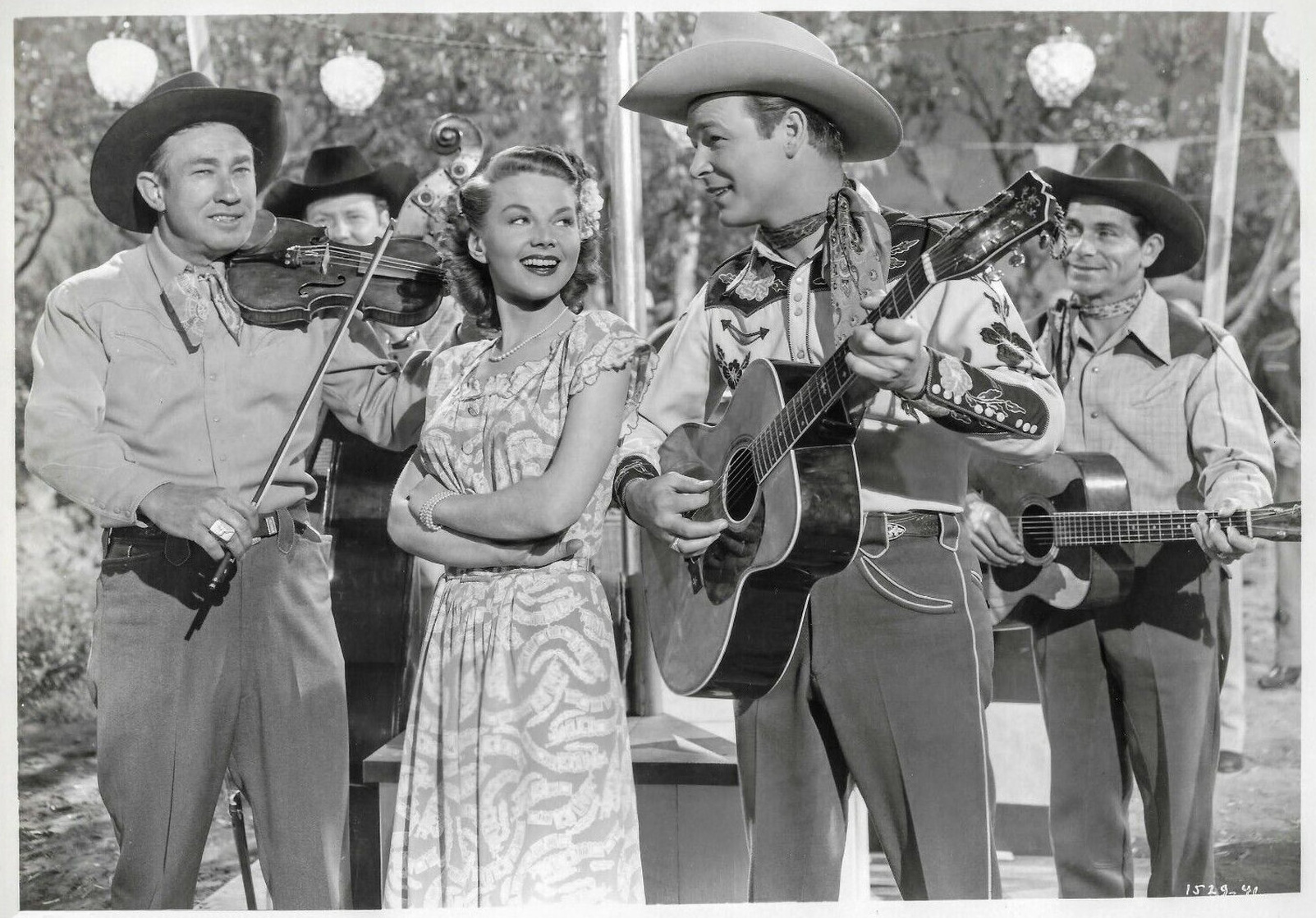 Maris Wrixon, Roy Rogers