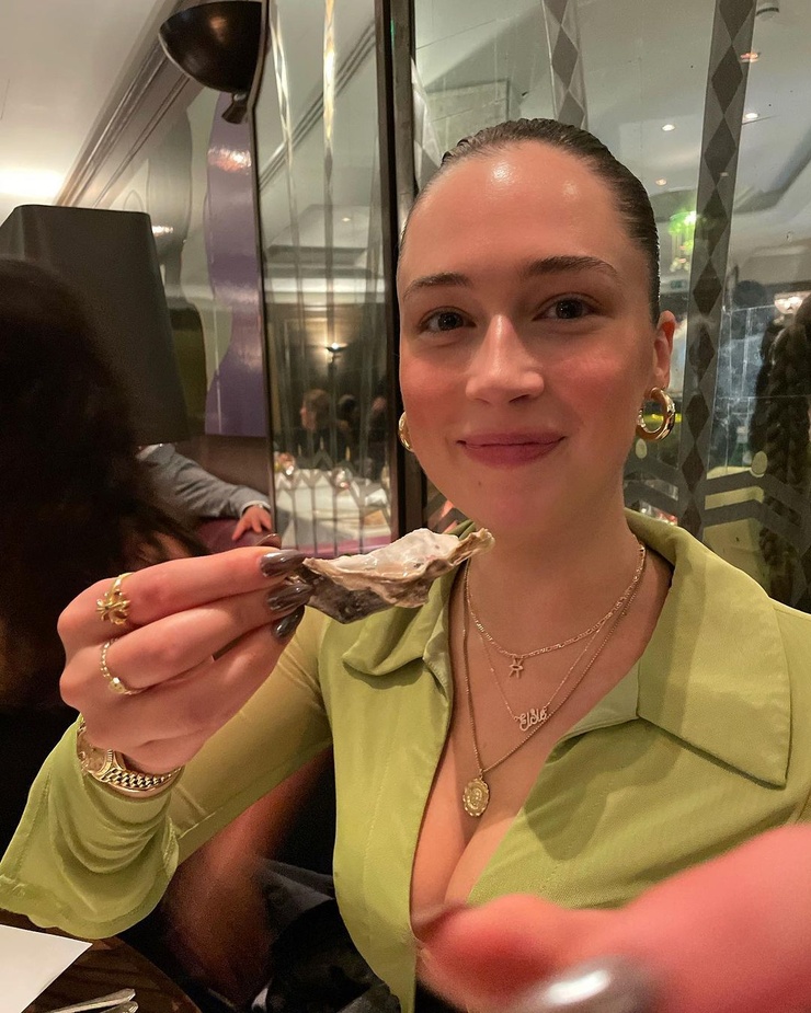 Picture of Elsie Hewitt