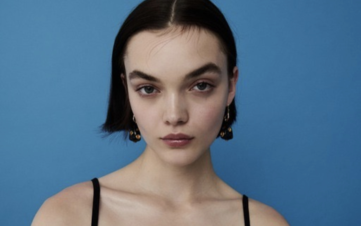 Picture of Shayna McNeill