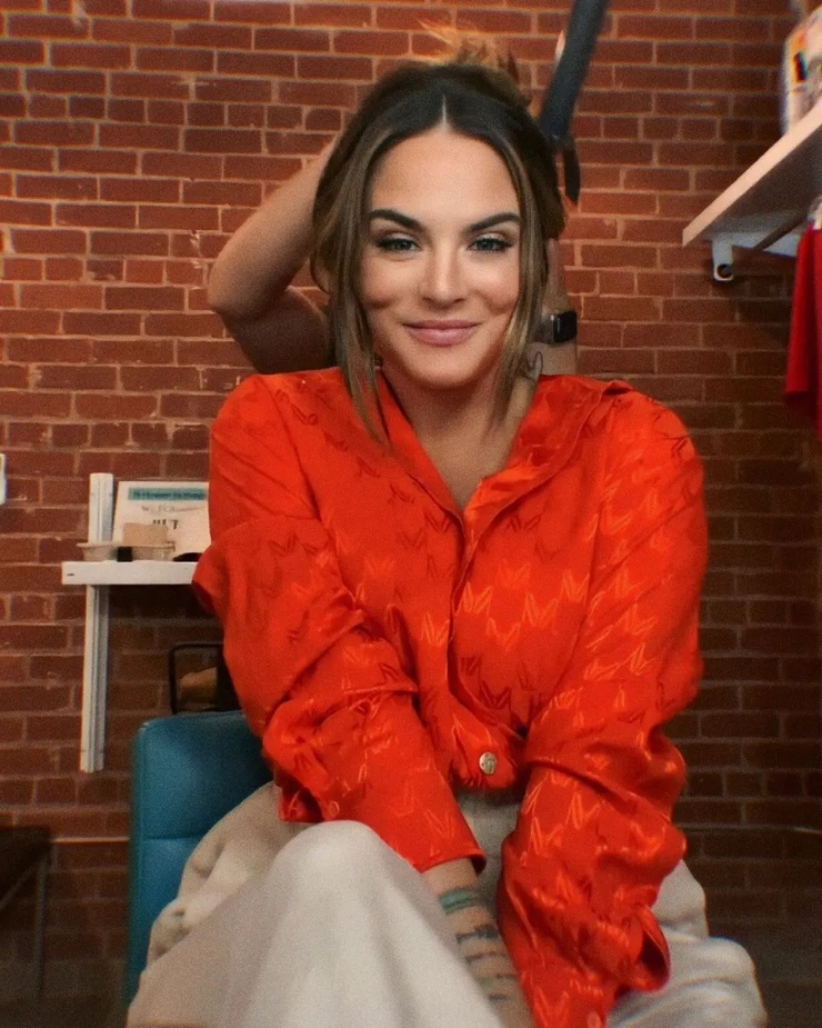 Picture of Joanna 'JoJo' Levesque