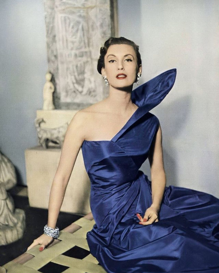 Image of Mary Jane Russell