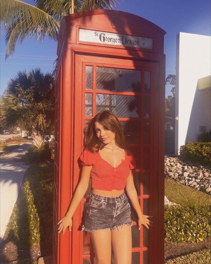 Sophie Michelle image