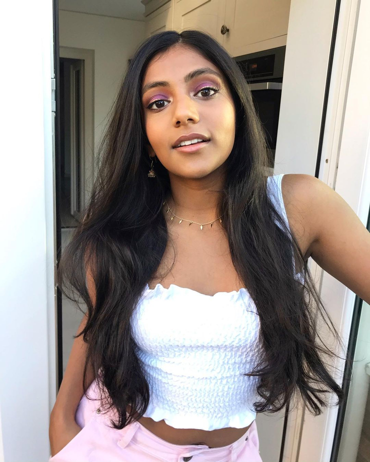 Picture of Charithra Chandran