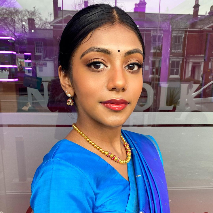 Picture of Charithra Chandran