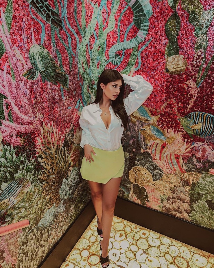 Picture of Elizabeth Elias