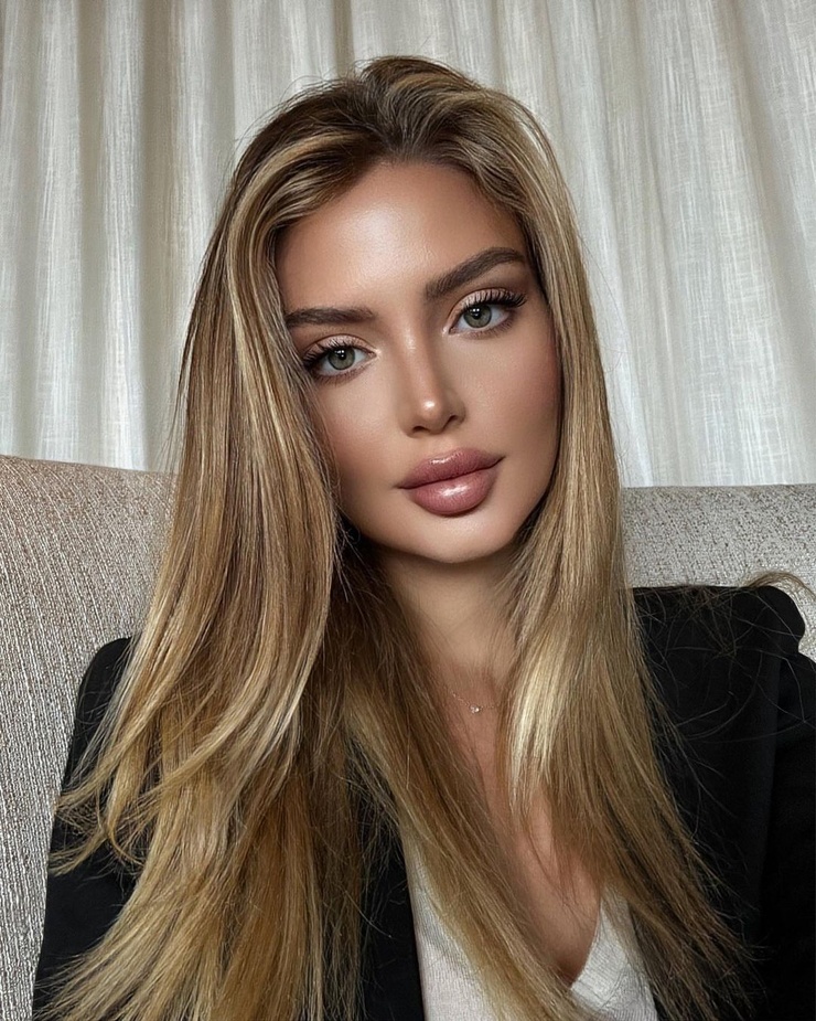 Picture of Julie Angeliina