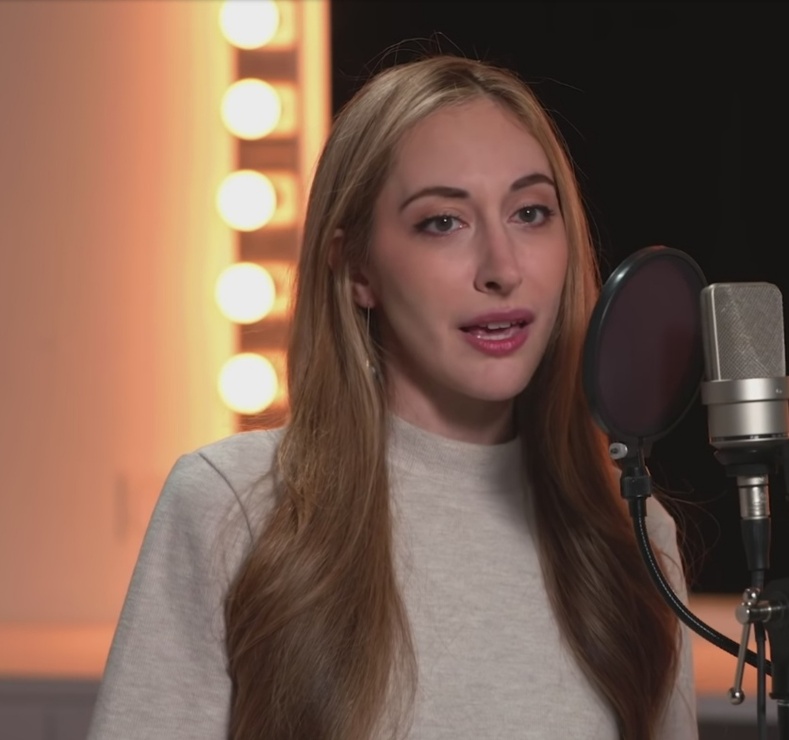 Picture of Sarah Natochenny