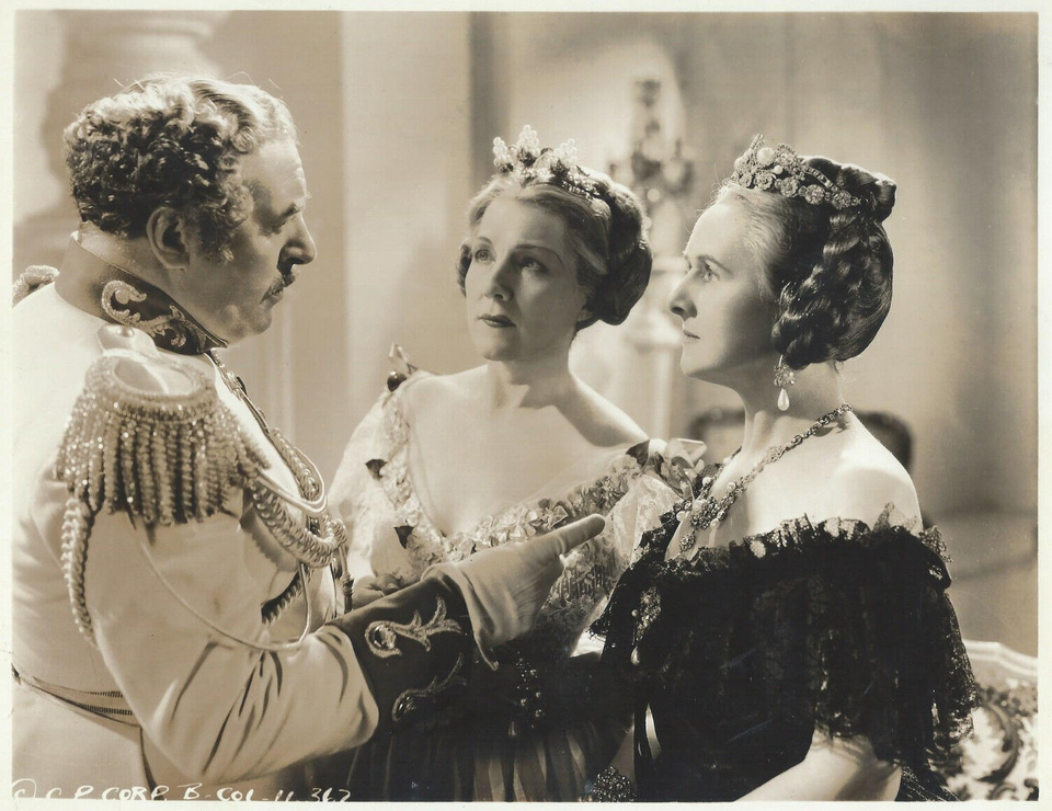 Picture of The King Steps Out