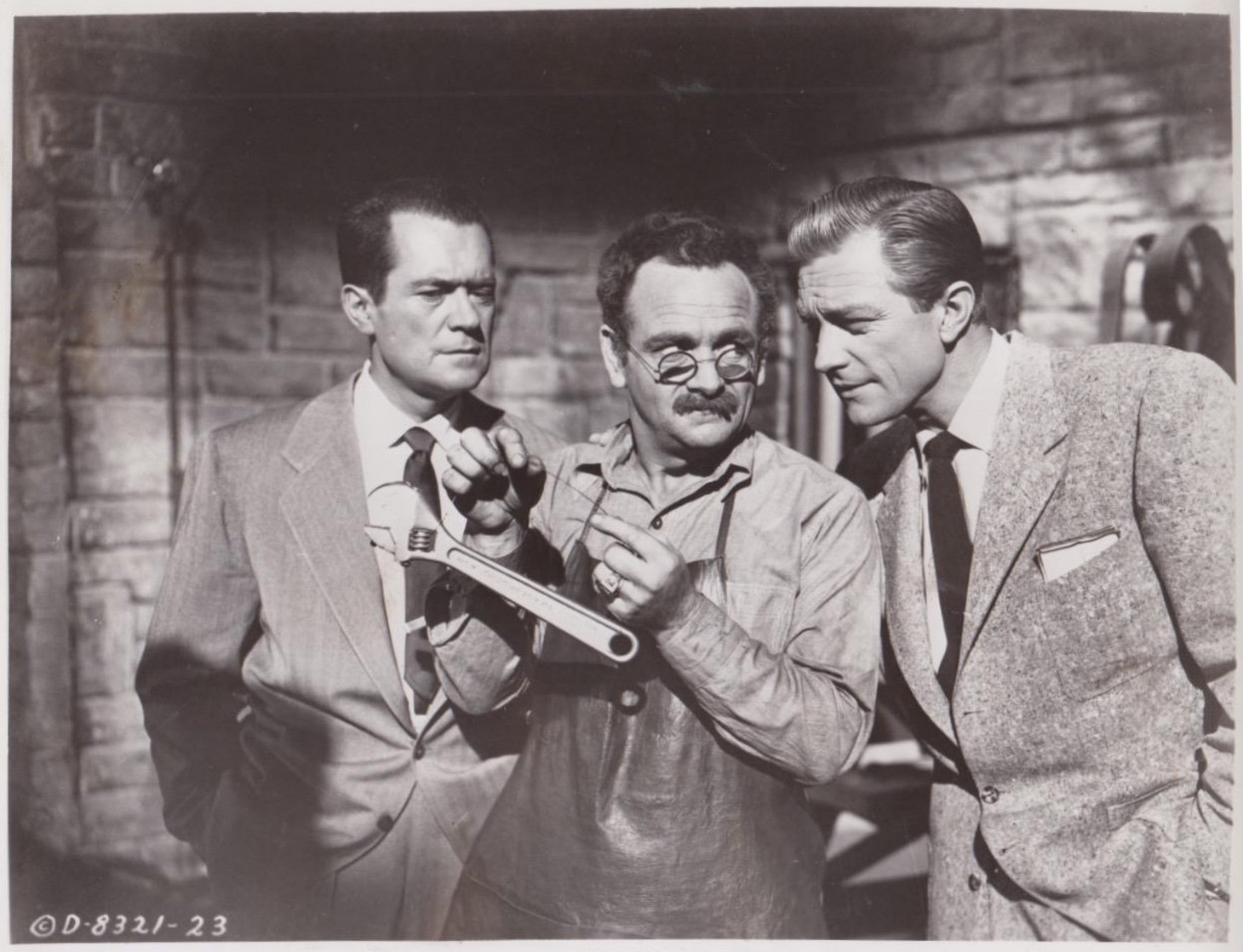 Frank Lovejoy, Louis Merrill, Richard Denning