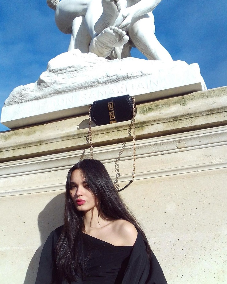 Picture of Solange Smith II