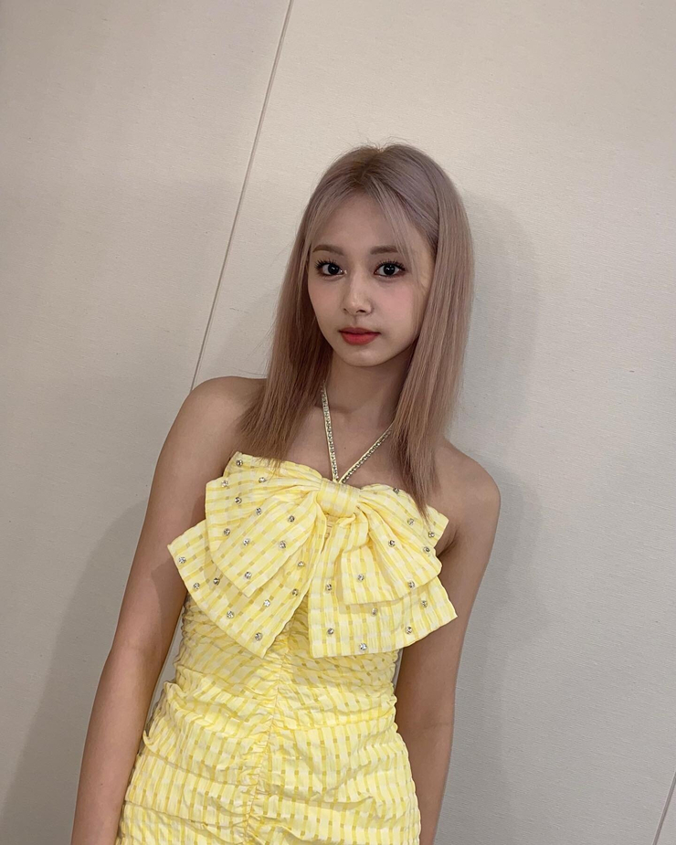 Picture of Chou Tzu-yu (Tzuyu)