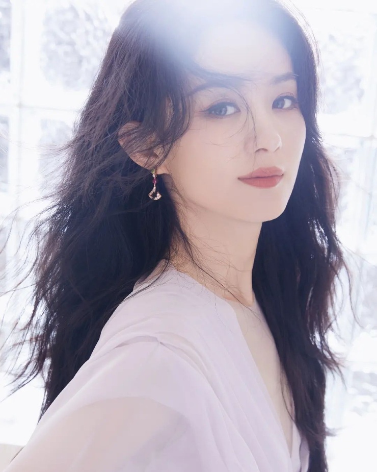 Picture of Liying Zhao