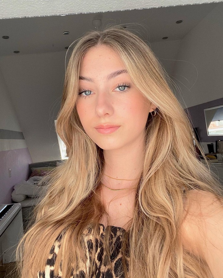 Image of Nadine Zofia