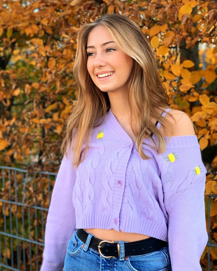 Image of Nadine Zofia