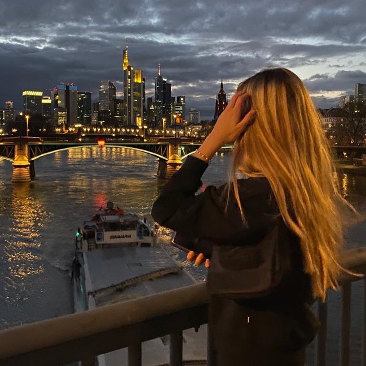 Sara Crumble picture