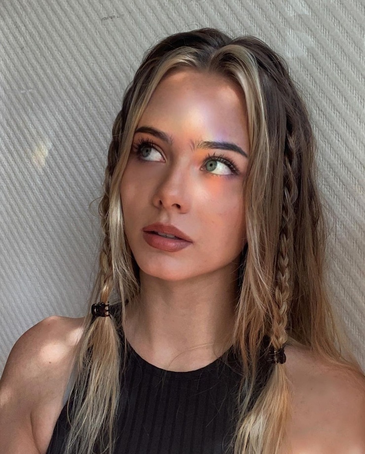 Picture of Sara Crumble