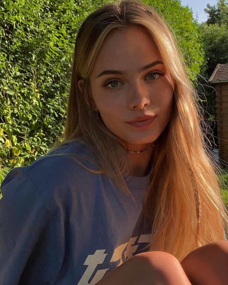 Image of Sara Crumble