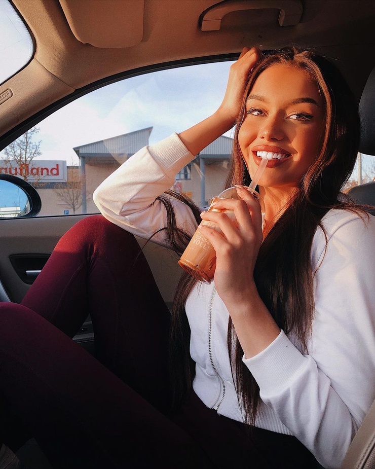 Gwendolyn Celine image