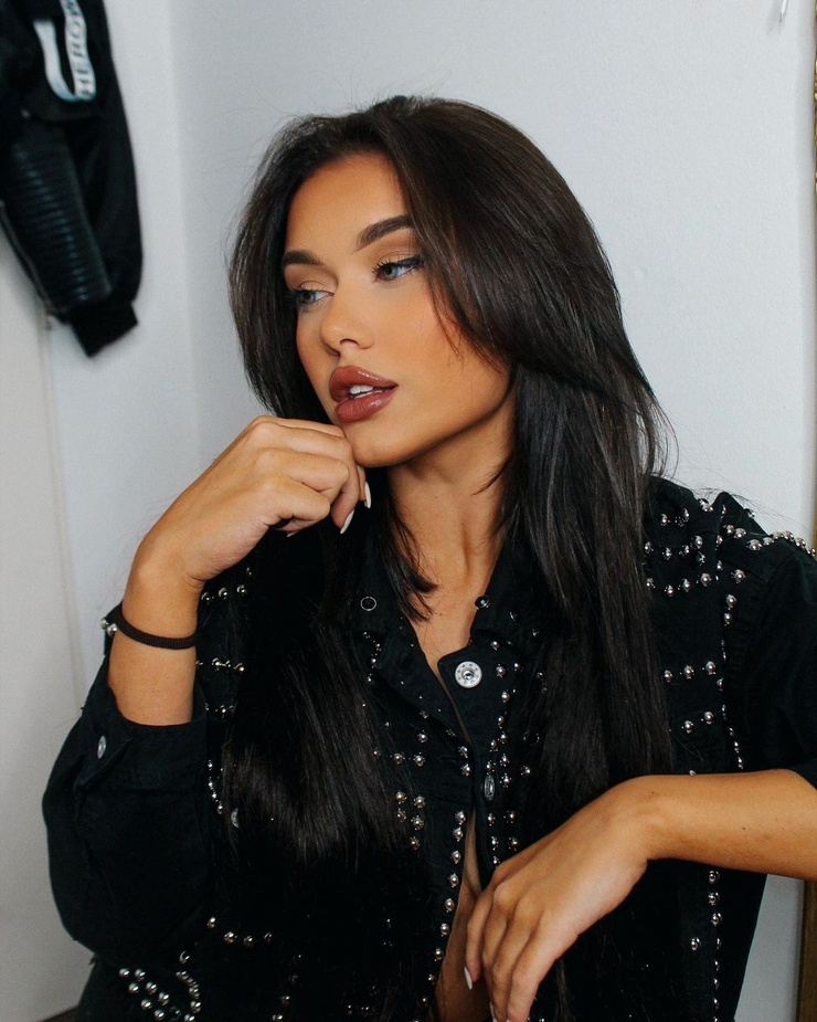 Gwendolyn Celine image