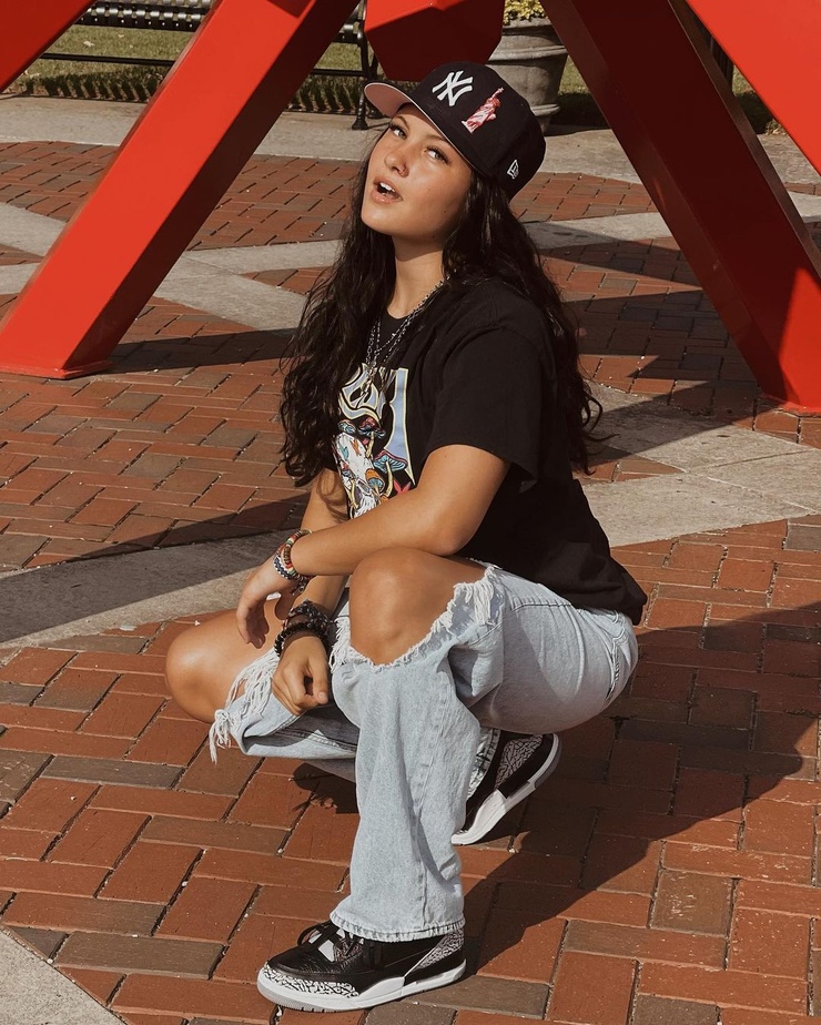 Jayla Cookie Walton image