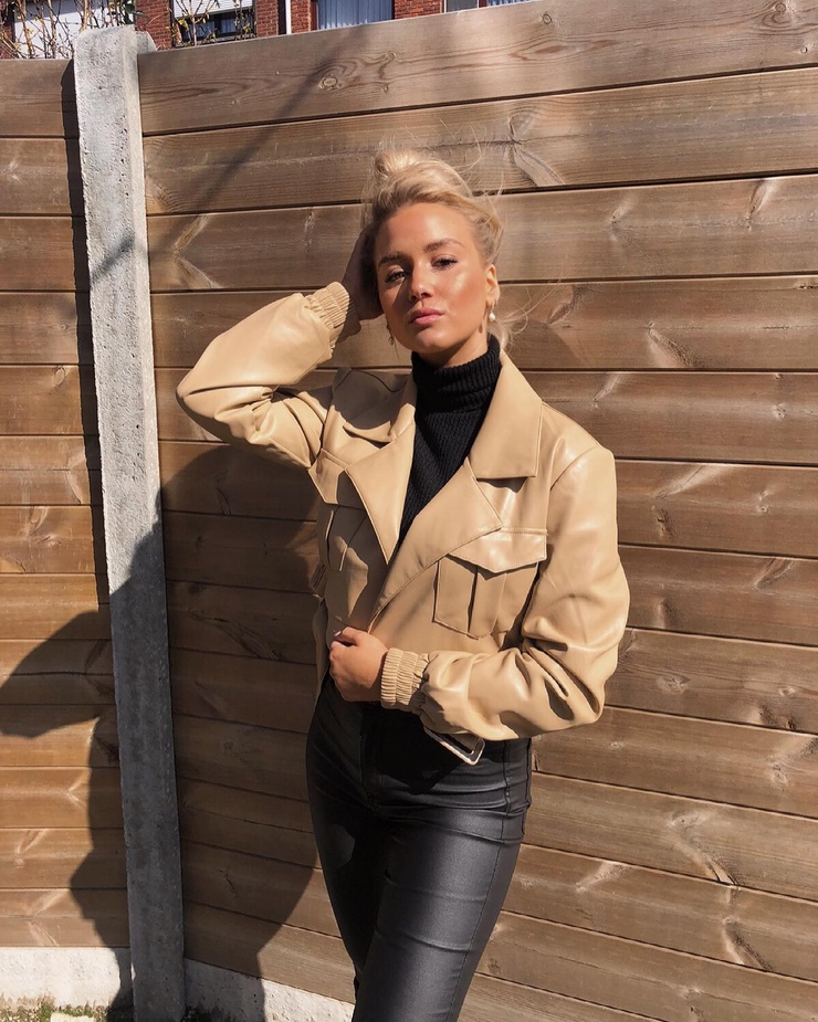 Image of Esther van der Stam