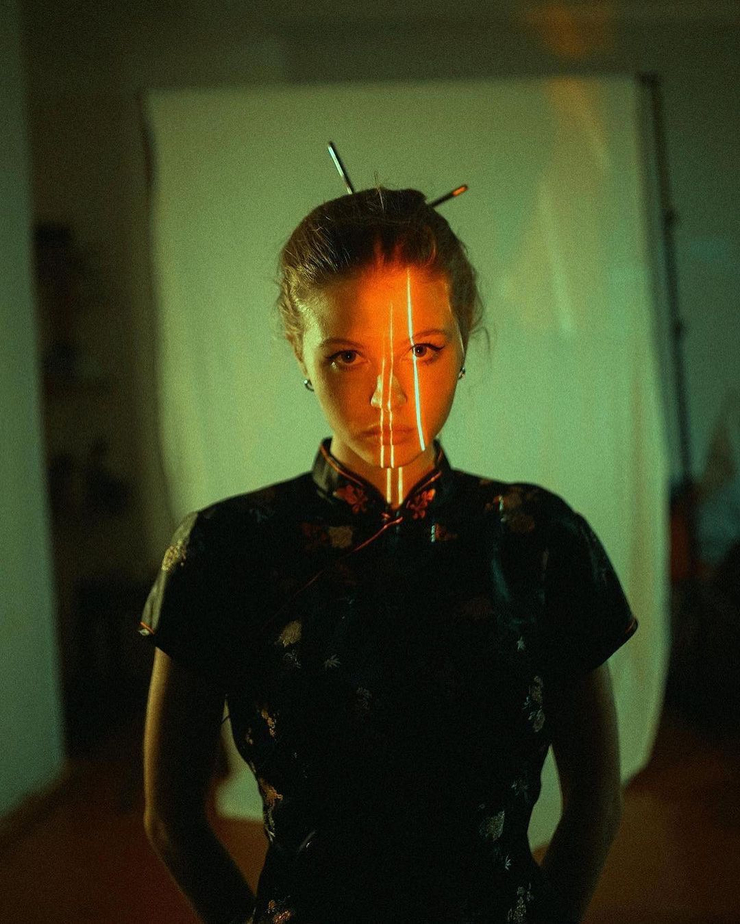 Picture of Luna (model)