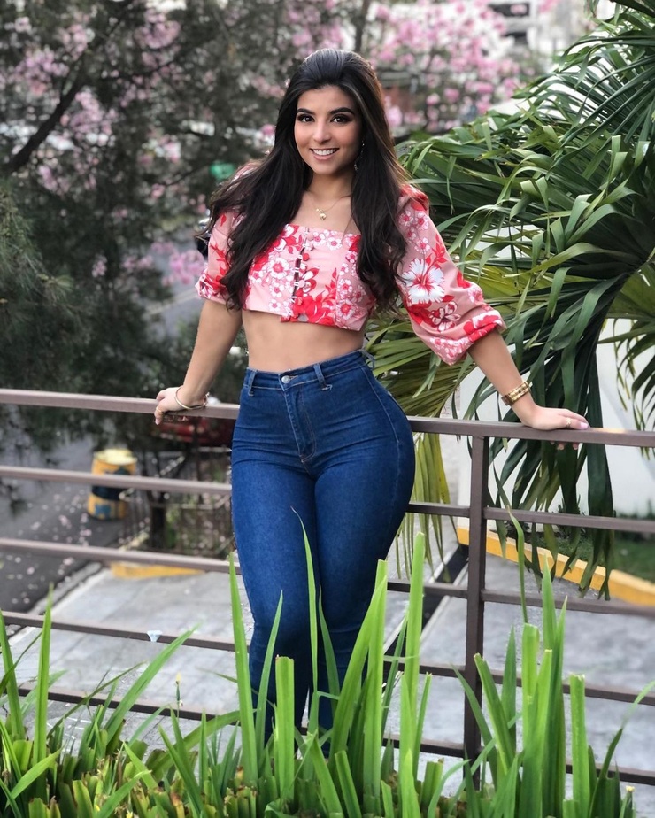 Image of Adriana Daabub Hasbun