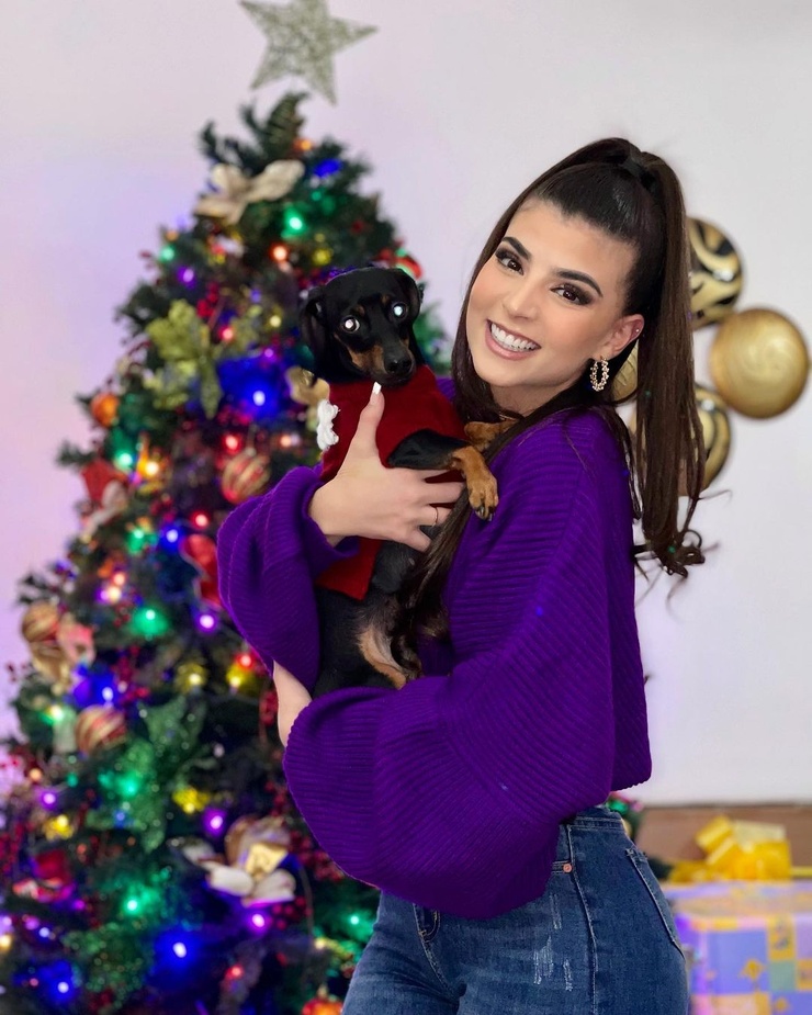 Adriana Daabub Hasbun image