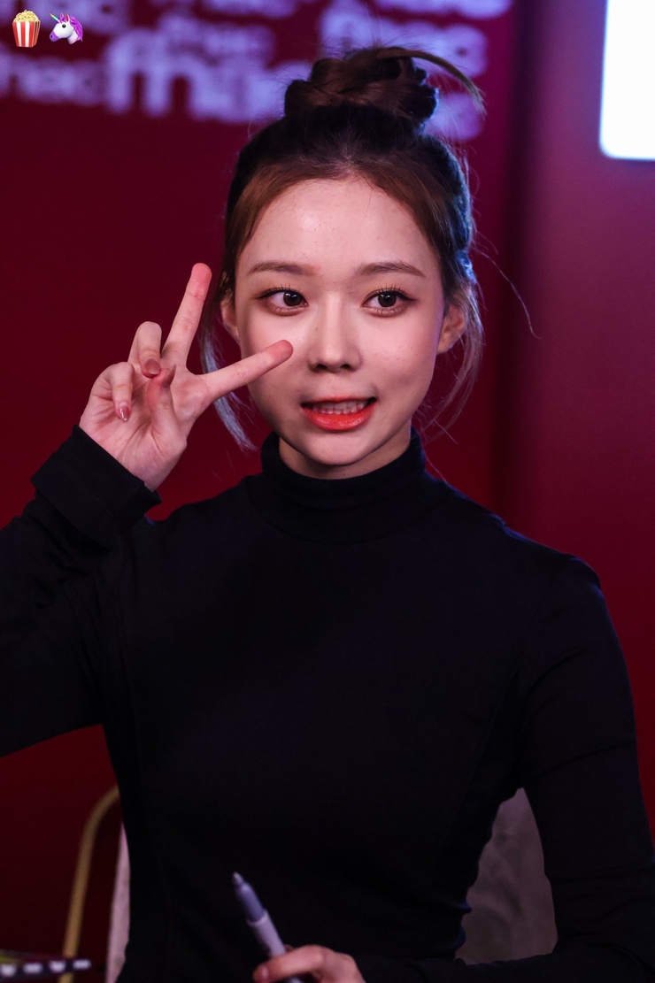 Min-Jeong Kim picture