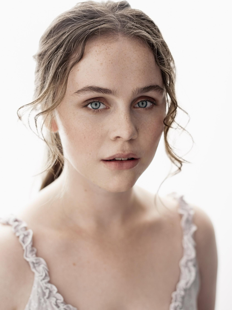 Picture of Jessica Faulkner