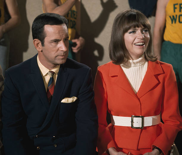 Picture of Barbara Feldon