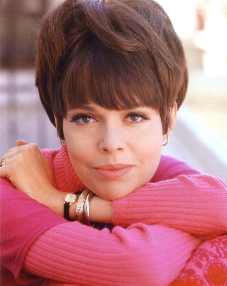 Picture of Barbara Feldon