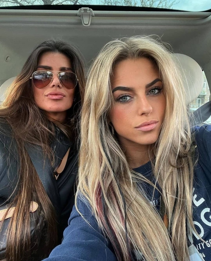 Picture of Zoe Tereze