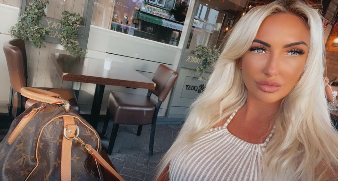 Picture of Debbie Clarkson