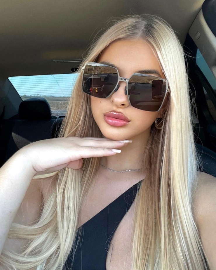 Megisa Pregna picture